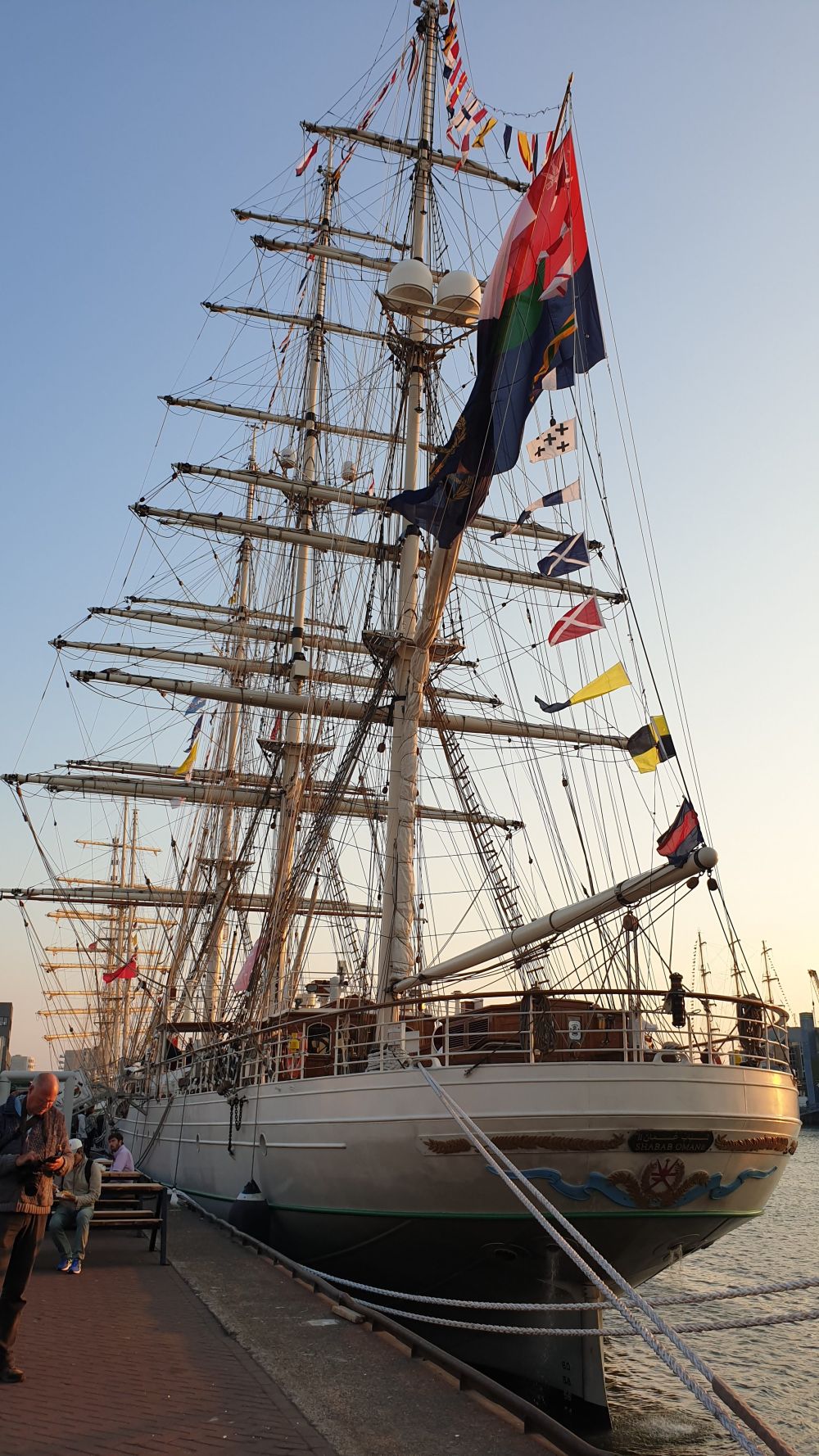 Zeilschip Shabab Oman II bij eerste editie Sail Op Scheveningen ...