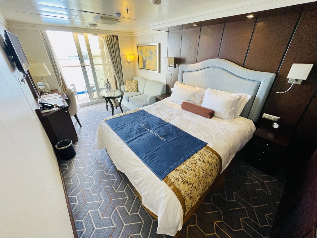 Reportage: Een hemels bed op Riviera en een Tapas-tour in Alicante - dag 2