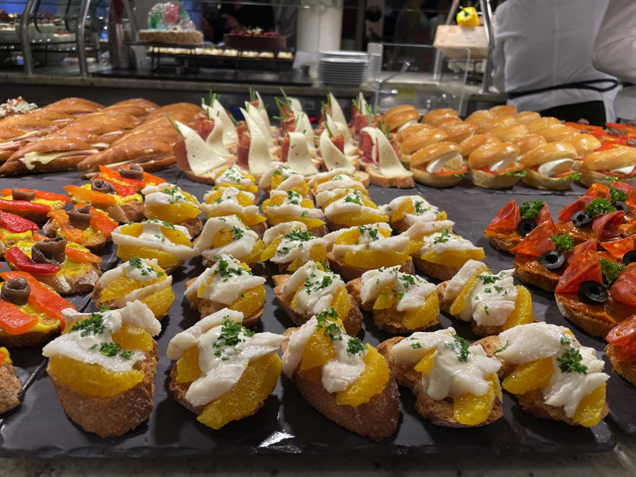 Reportage: In stijl ontspannen en Spaanse gastronomie op Riviera - dag ...